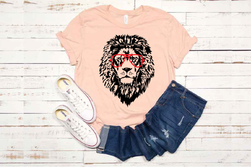 Lion Head whit Aviator Glasses SVG By HamHamArt | TheHungryJPEG